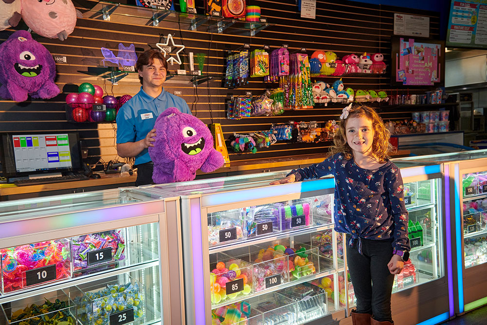 Work - Join Our Team | Mulligan Family Fun Center